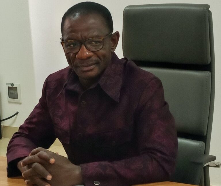 Togo - Education : Mama Omorou exige la transparence dans la gestion ...